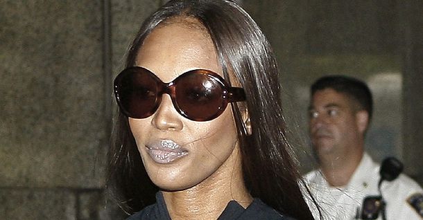 A la top-model Naomi Campbell la mandaron a fregar los pisos