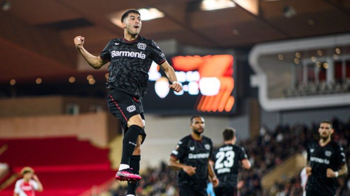 El golazo de Exequiel Palacios para el Leverkusen en la Europa League