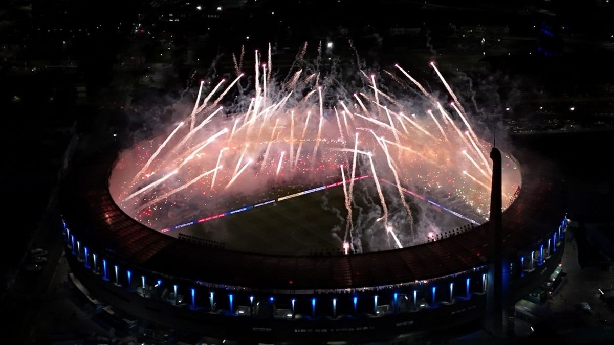 Banyak gigolo ngentot