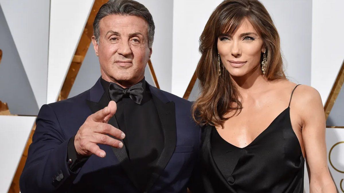 La ex de Sylvester Stallone lo acusó de dilapidarse la fortuna para no ...