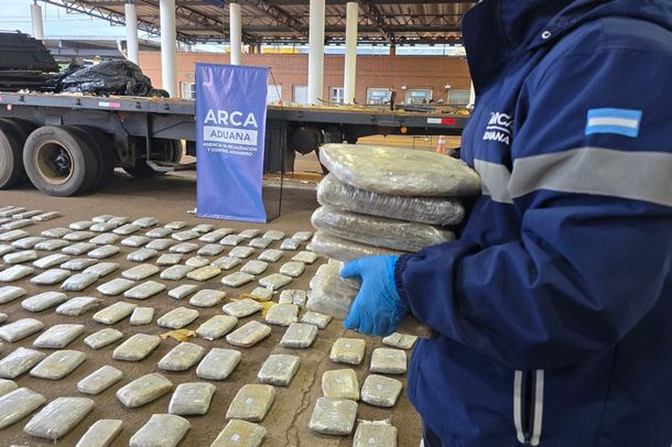 La Aduana frustró un contrabando de 700 kg de marihuana en un camión que transportaba arroz