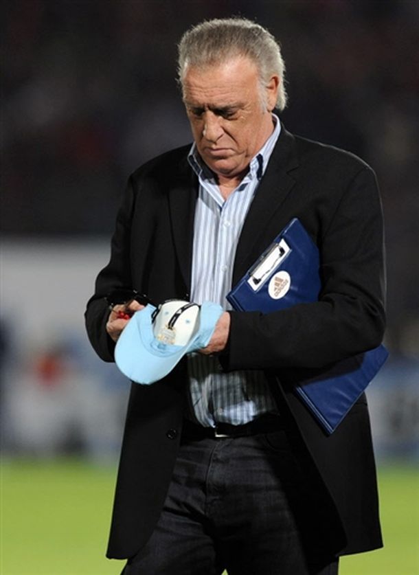 Basile rompió el silencio: Algunos iban a la Selección a cumplir