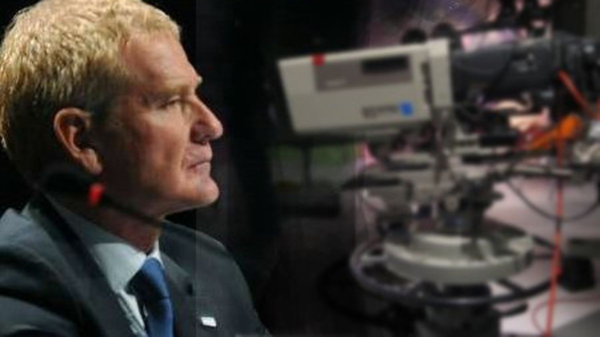 De Narváez lanza su candidatura a gobernador