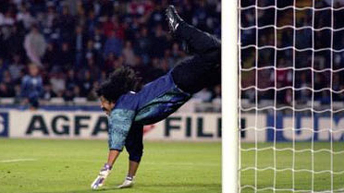 El escorpión de René Higuita, la mejor jugada de toda la historia El escorpión de René Higuita, la mejor jugada de toda la historia