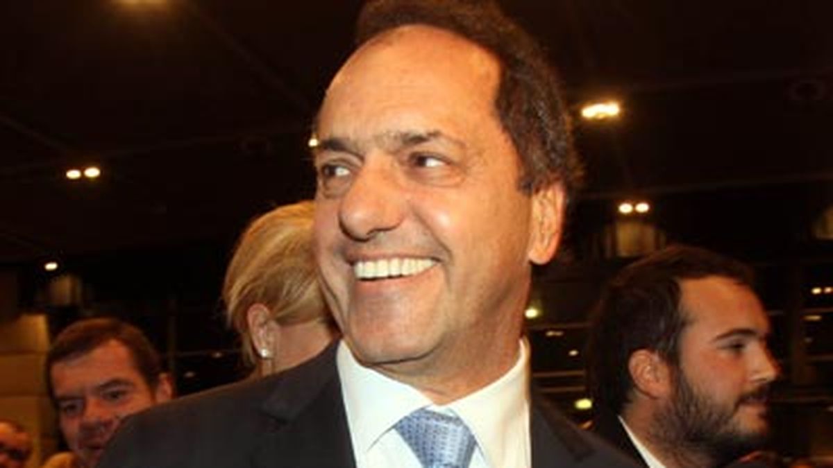 Scioli defendió el decreto que revalúa las tierras