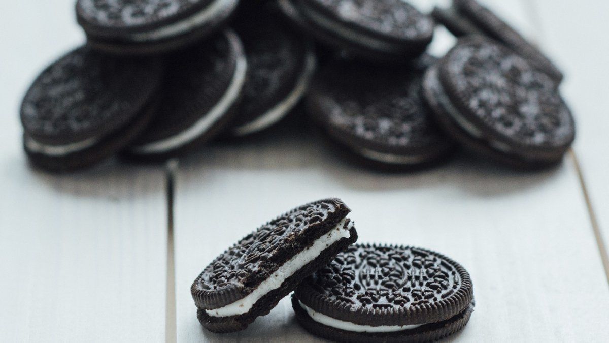 Cómo hacer galletitas tipo Oreo caseras: receta y tips