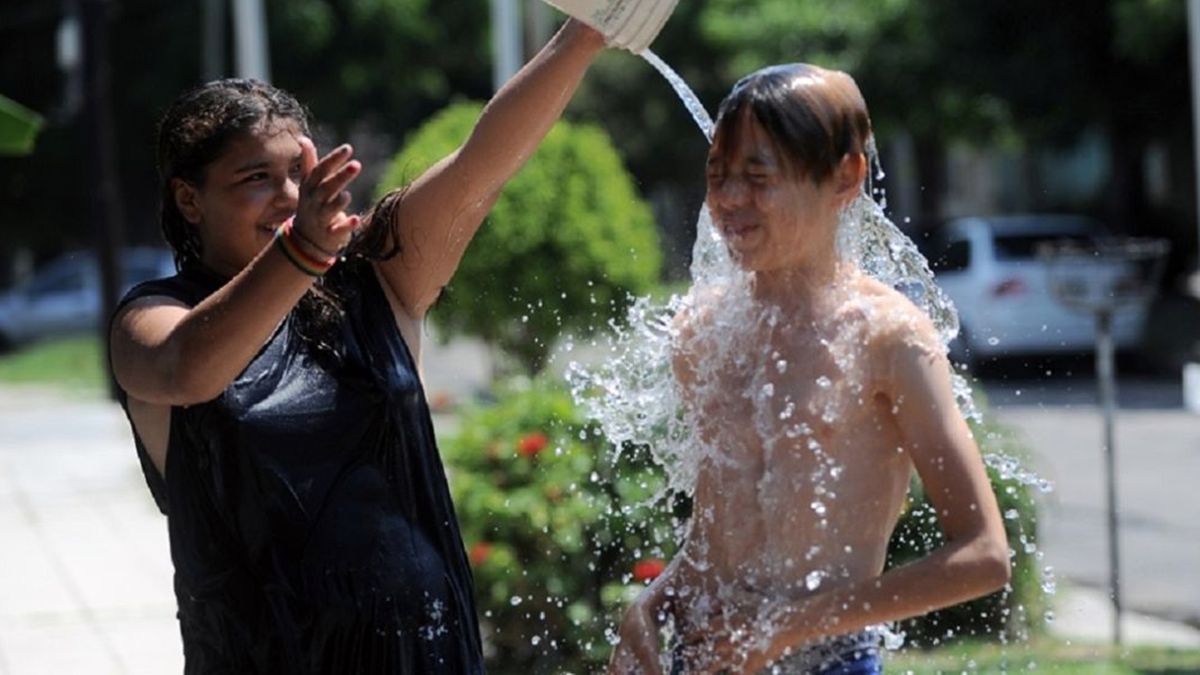 Buenos Aires Y Casi Todo El País Bajo Alerta Por Calor Extremo