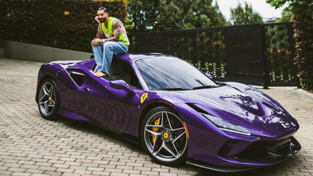 La impresionante Ferrari que se compró Maluma