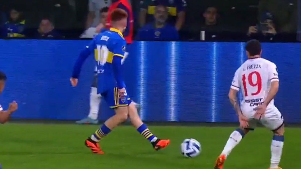 La ridícula amarilla a Barco por tirar un no look pass