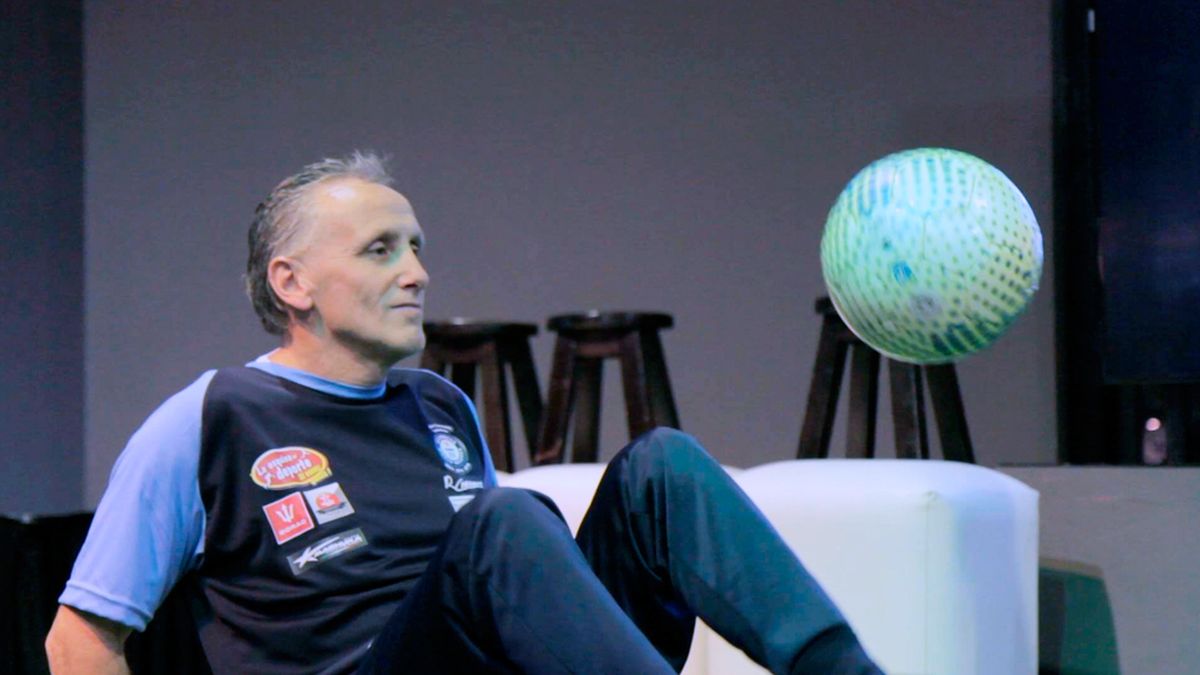 Robert Carmona es el jugador más viejo del mundo: Veo muy lejos el retiro