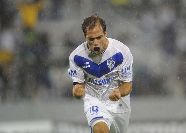 La vuelta de un histórico: Insúa dejó Vélez para ir al Rojo