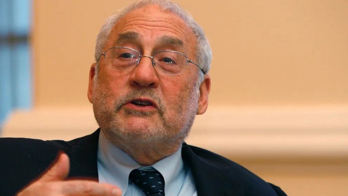 Joseph Stiglitz destacó que el FMI no le haya pedido un ajuste a Argentina