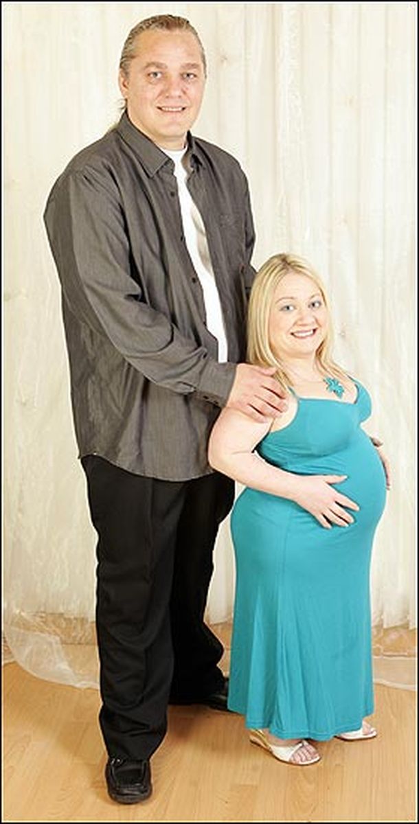 Mini-mamá: mide 1,10m, desafió a los médicos, quedó embarazada y es la ...