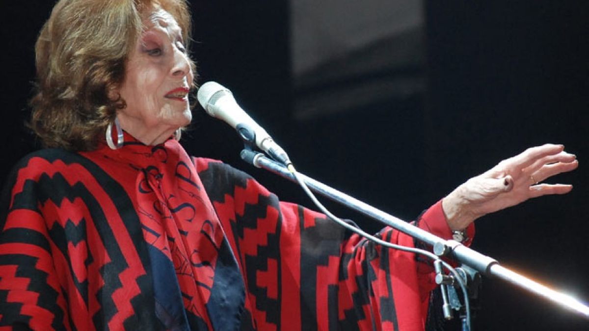 A los 102 años, murió la actriz y cantante Nelly Omar