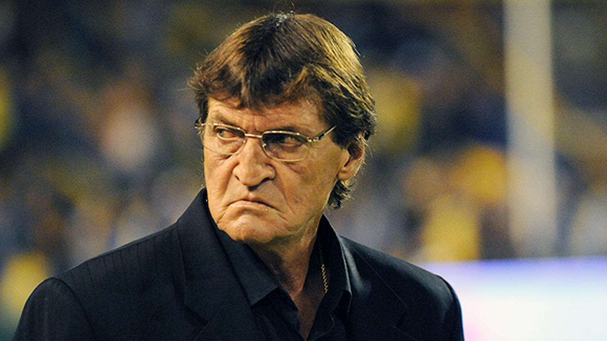 Expectativa en Boca por la palabra de Julio Falcioni