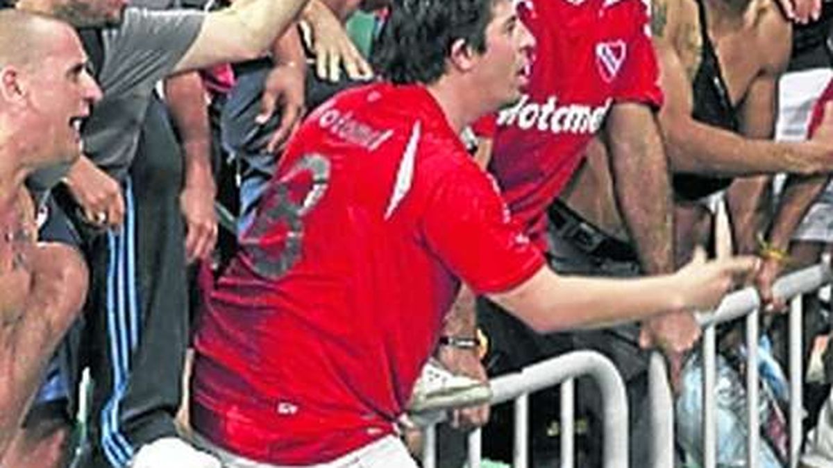 Balearon al nuevo jefe de la barra brava de Independiente