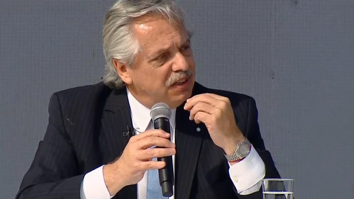 Alberto Fernández celebró los 201 años de la UBA: Es un orgullo para ...