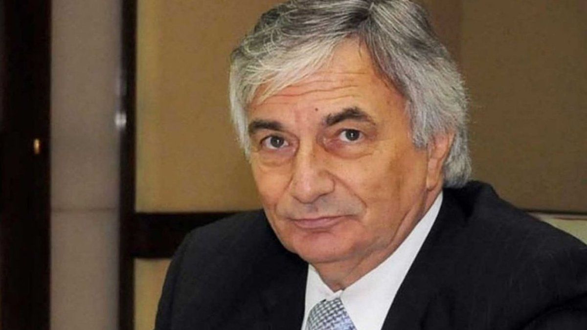 Claudio Zin puso en duda el consumo de medicamentos por jubilados tras ...