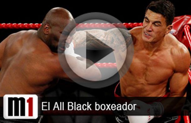 El All Black que también boxea y es campeón de peso pesado