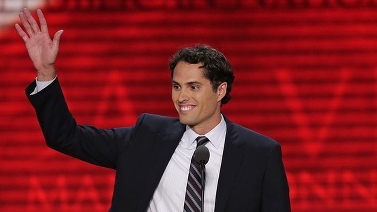 Craig Romney dijo que su padre se preocupa por los latinos