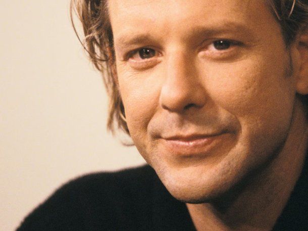 Irreconocible: así está Mickey Rourke a sus 72 años