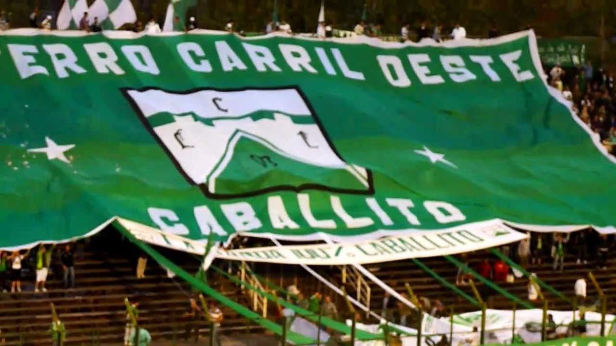Celebra el fútbol argentino: Ferro vuelve a ser de sus socios