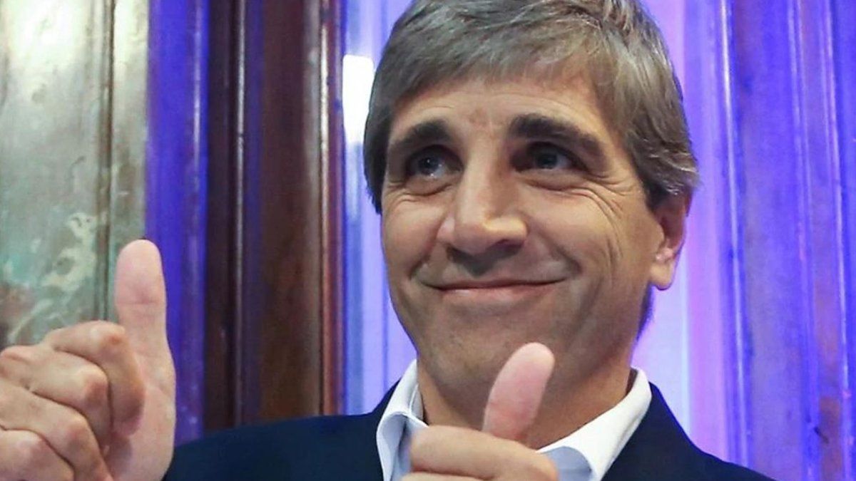 Luis Caputo confirmó que el acuerdo con el FMI será por 20 mil millones ...