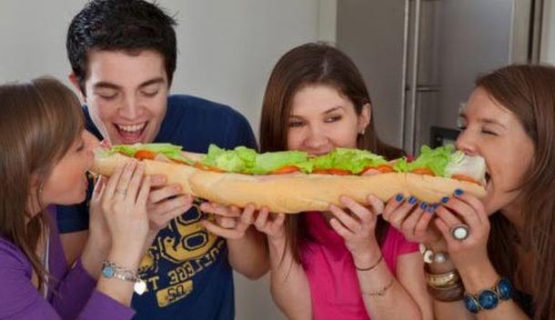 Lápiz y papel: los cinco consejos para superar una súper comilona