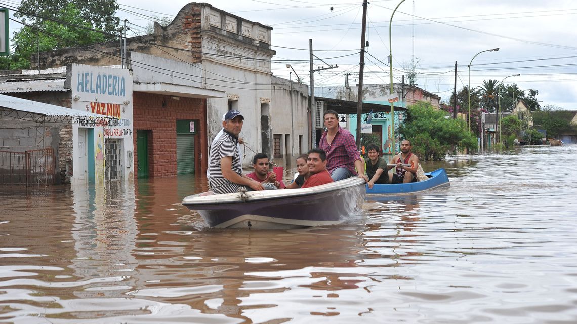 Unas 15 Mil Personas Permanecen Evacuadas Por El Temporal