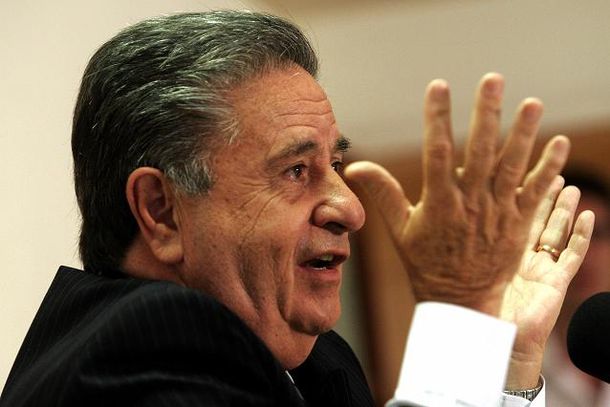 De Narváez no puede ser candidato porque la Constitución es clara