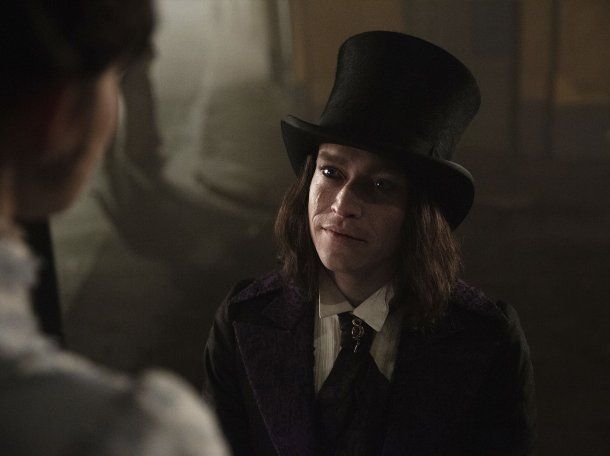 Drácula de Luc Besson: oscuridad, redención y amor con la nueva versión ...