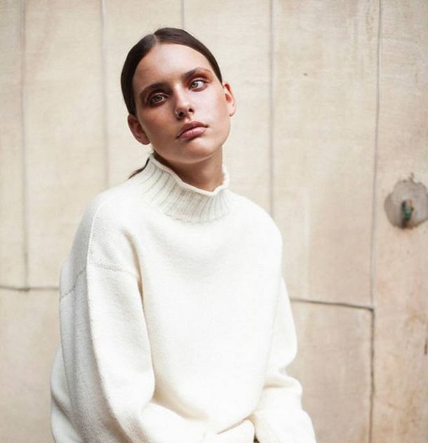 Moffy, la modelo bizca que triunfa en el mundo de la moda