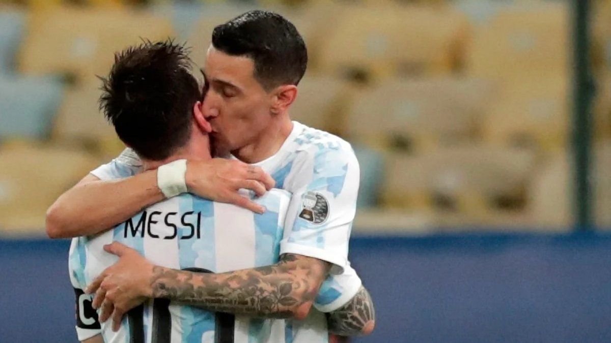 Lujo de Di María y Messi para liquidar, los goles de Argentina en el ...
