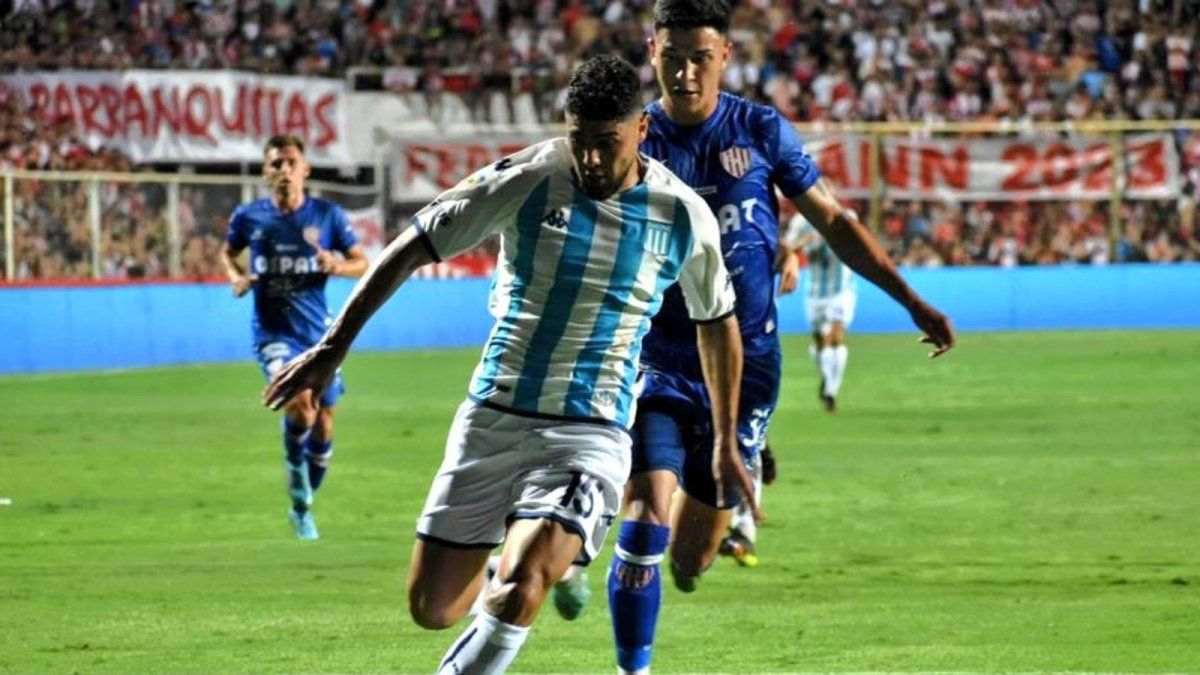 Unión y Racing empataron 1-1 en el inicio de la Copa de la Liga