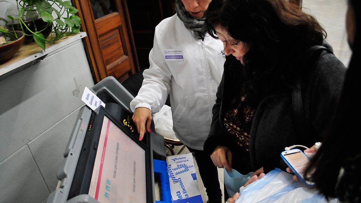 La otra elección: Mataderos, Liniers y Parque Avellaneda eligieron el ...