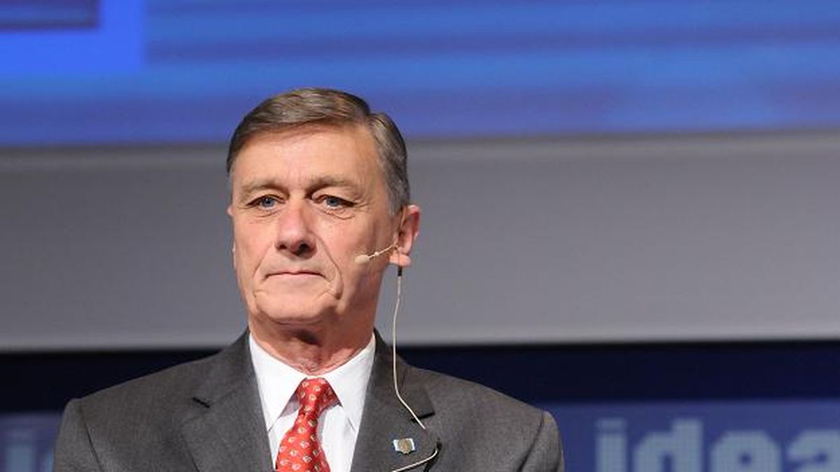 Binner propone emitir cuasimonedas