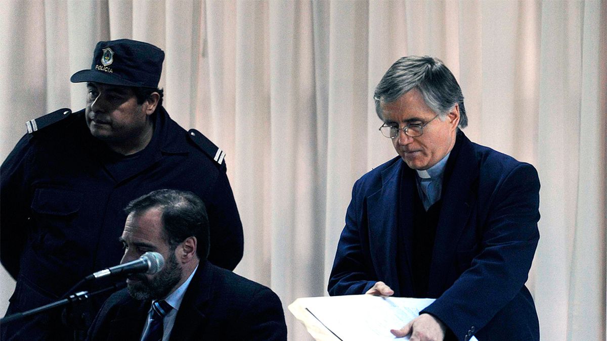 Trasladan al penal de Campana al padre Julio Grassi