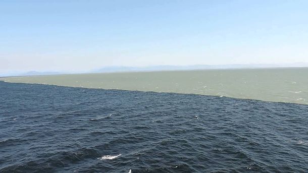 VIDEO: Espectacular efecto en la unión del Río Fraser con el Estrecho ...