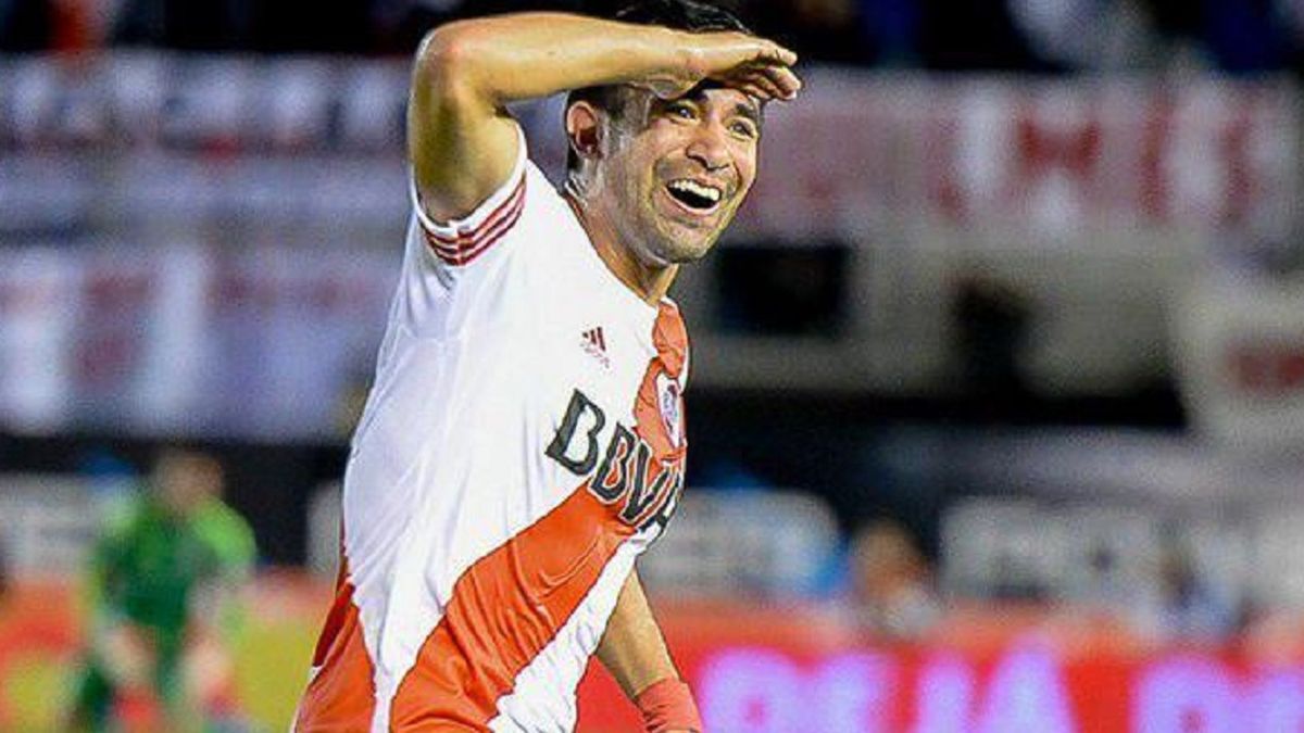 River quedó más cerca de sumar a Ariel Rojas