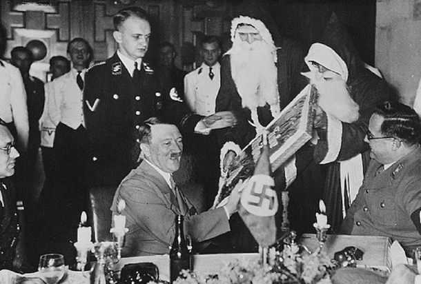 Una guía nazi señala la Navidad como una festividad aria y a Hitler ...