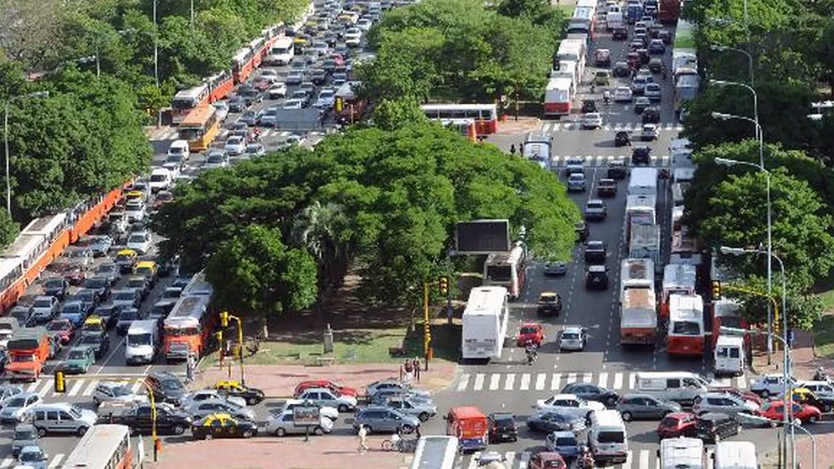 Subte sin servicio: cómo está el tránsito en los accesos a la Ciudad