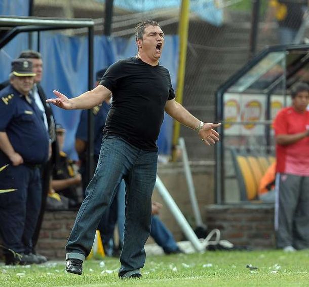 Blas Giunta: River es un equipo más del ascenso