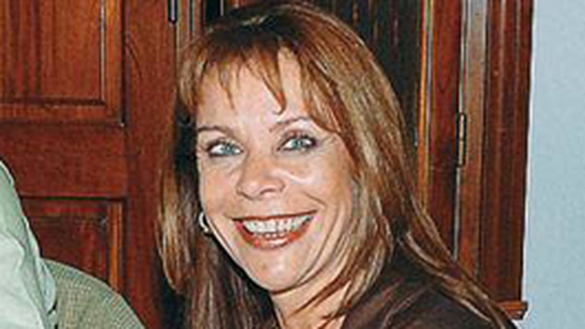 ¿El asesino de Nora dejó huellas en un espejo?