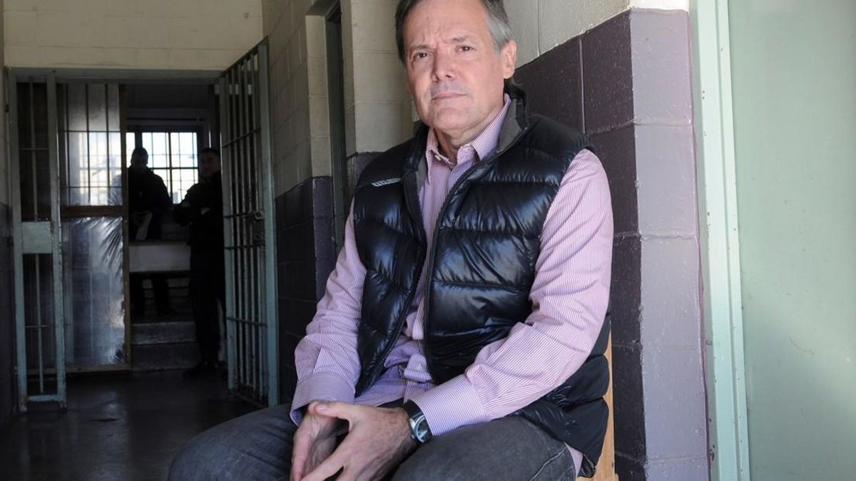 El femicida Fernando Farré será trasladado a otro penal porque denunció ...