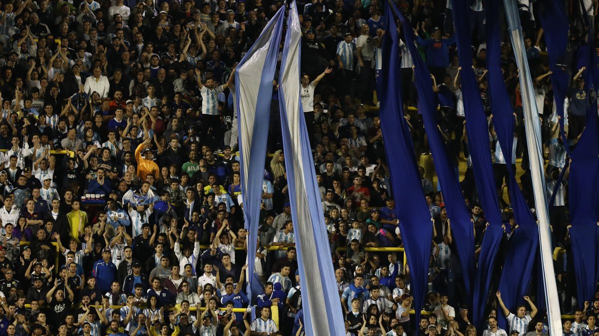 VIDEO: Contra Alemania, Inglaterra y Brasil: la canción de la hinchada ...