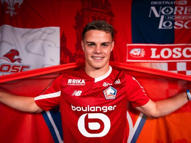 Ignacio Miramón fue presentado como nuevo jugador del Lille de Francia