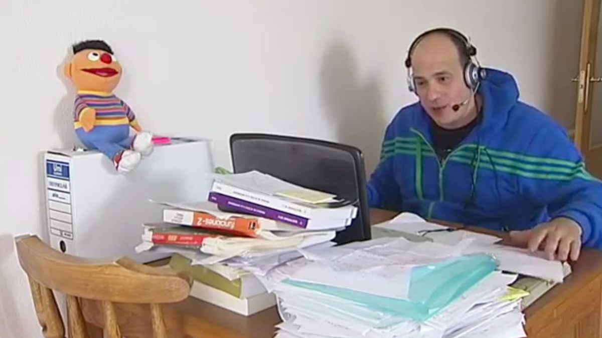 Conocé al profesor que enseña a resolver problemas matemáticos y es ...