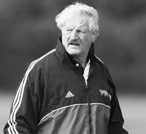 Murió Alex Wyllie, histórico entrenador de Los Pumas