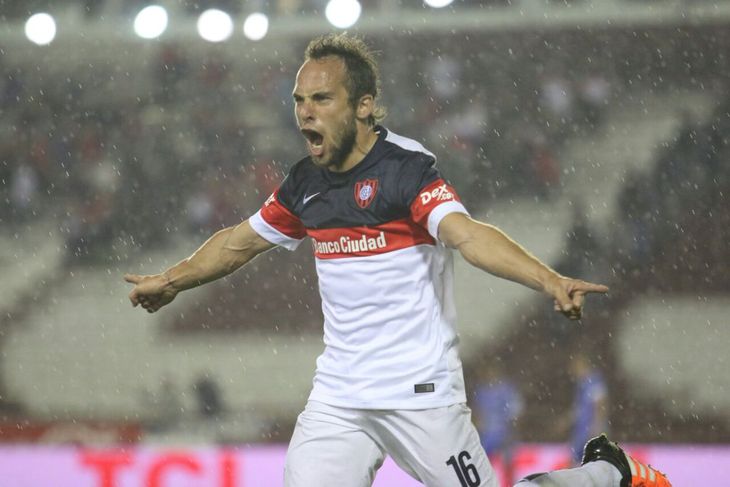 Fernando Belluschi renovó su contrato con San Lorenzo por dos años