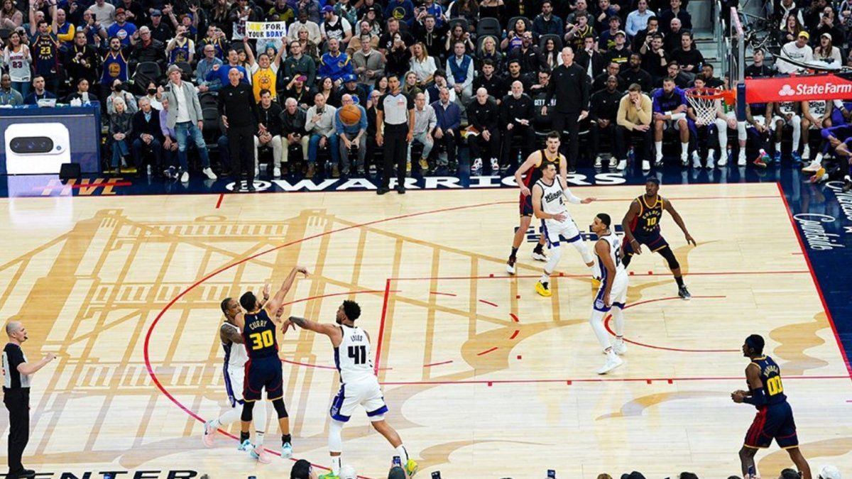Histórico: Stephen Curry, el primer jugador en superar los 4.000 triples en la NBA